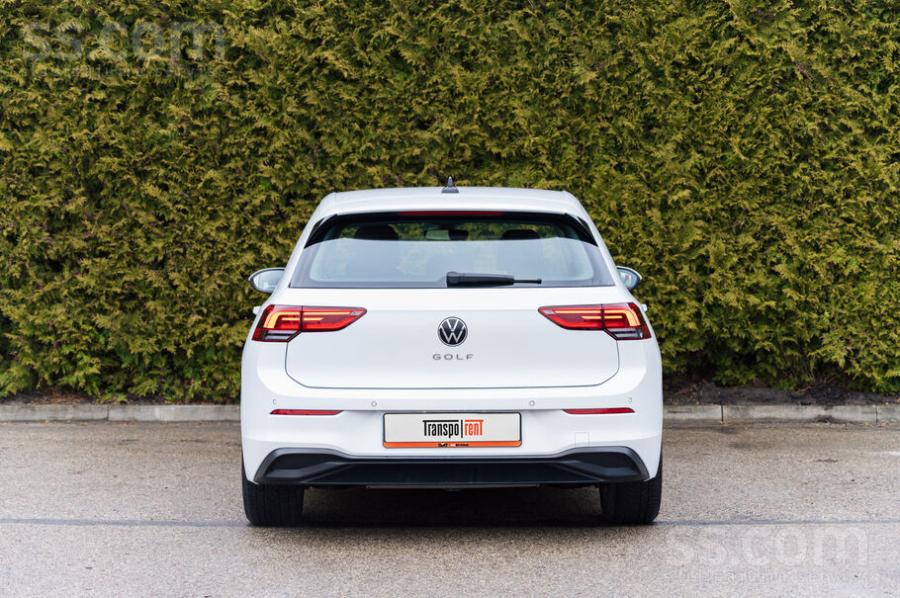 Белый Фольксваген Golf 8 2022 в Рига, объемом двигателя 2.00 л и пробегом 229 тыс. км за 11500 €, фото 7 на AUTOMOTO.COM.LV