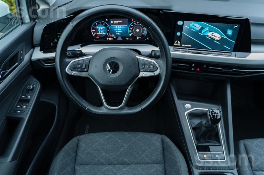 Белый Фольксваген Golf 8 2022 в Рига, объемом двигателя 2.00 л и пробегом 229 тыс. км за 11500 €, фото 17 на AUTOMOTO.COM.LV