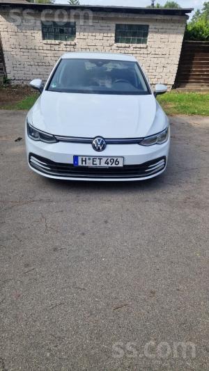 Белый Фольксваген Golf 8 2024 в Рига, объемом двигателя 2.00 л и пробегом 21 тыс. км за 20200 €, фото 3 на AUTOMOTO.COM.LV