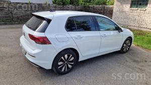 Белый Фольксваген Golf 8 2024 в Рига, объемом двигателя 2.00 л и пробегом 21 тыс. км за 20200 €, фото 5 на AUTOMOTO.COM.LV