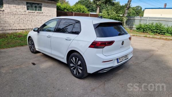 Balts Volkswagen Golf VIII 2024 Rīga, ar dzinēja tilpumu 2.00 L un nobraukumu 21 tūkst. km par 20200 €, foto 6 vietnē AUTOMOTO.COM.LV