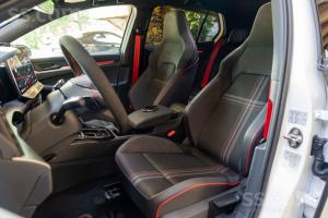 Balts Volkswagen Golf VIII 2026 Rīga, ar dzinēja tilpumu 2.00 L un nobraukumu 2 tūkst. km par 53500 €, foto 6 vietnē AUTOMOTO.COM.LV
