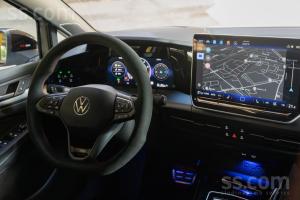 Balts Volkswagen Golf VIII 2026 Rīga, ar dzinēja tilpumu 2.00 L un nobraukumu 2 tūkst. km par 53500 €, foto 7 vietnē AUTOMOTO.COM.LV