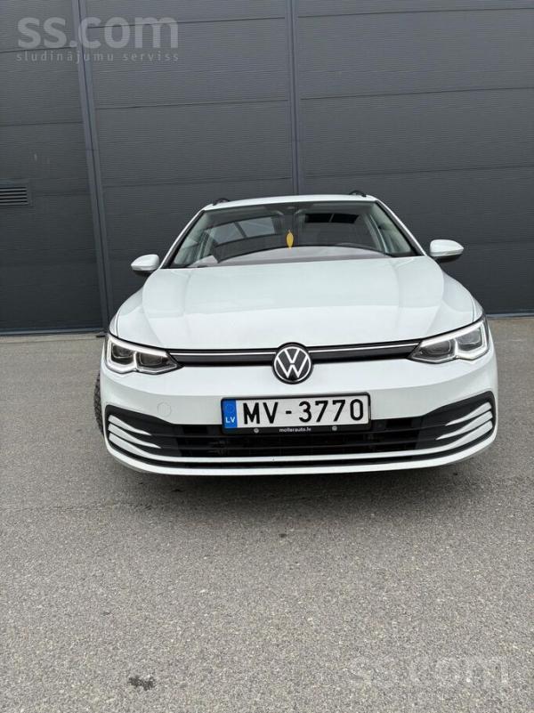 Balts Volkswagen Golf VIII 2021 Rīga, ar dzinēja tilpumu 1.50 L un nobraukumu 214 tūkst. km par 12799 €, foto 1 vietnē AUTOMOTO.COM.LV