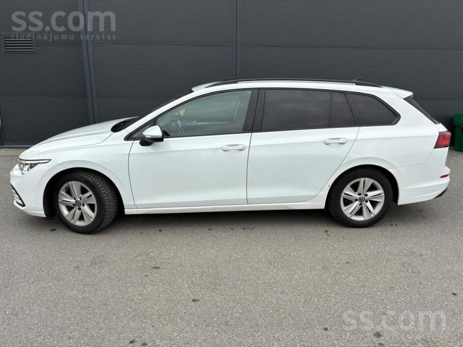 Balts Volkswagen Golf VIII 2021 Rīga, ar dzinēja tilpumu 1.50 L un nobraukumu 214 tūkst. km par 12799 €, foto 3 vietnē AUTOMOTO.COM.LV