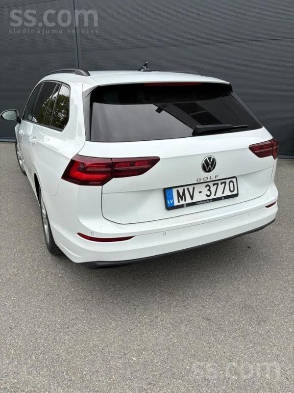 Balts Volkswagen Golf VIII 2021 Rīga, ar dzinēja tilpumu 1.50 L un nobraukumu 214 tūkst. km par 12799 €, foto 3 vietnē AUTOMOTO.COM.LV