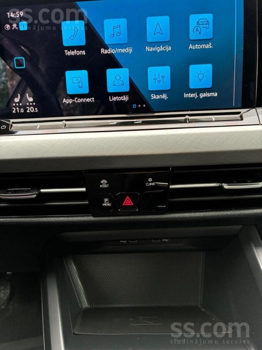 Balts Volkswagen Golf VIII 2021 Rīga, ar dzinēja tilpumu 1.50 L un nobraukumu 214 tūkst. km par 12799 €, foto 15 vietnē AUTOMOTO.COM.LV