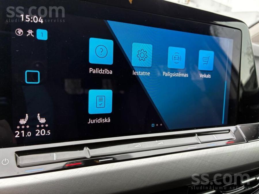 Balts Volkswagen Golf VIII 2021 Rīga, ar dzinēja tilpumu 1.50 L un nobraukumu 214 tūkst. km par 12799 €, foto 19 vietnē AUTOMOTO.COM.LV