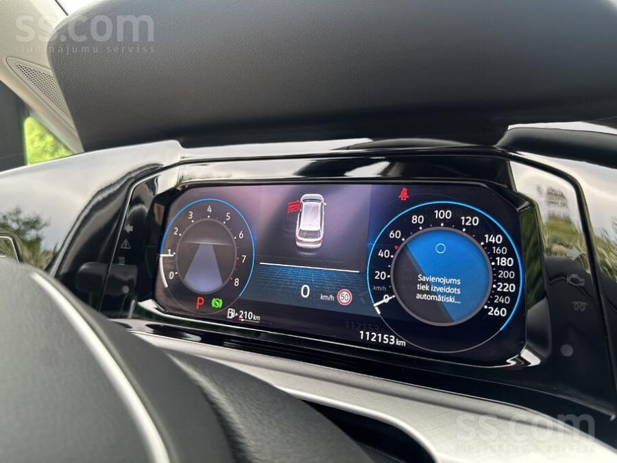 Balts Volkswagen Golf VIII 2021 Tukums, ar dzinēja tilpumu 1.00 L un nobraukumu 112 tūkst. km par 15990 €, foto 21 vietnē AUTOMOTO.COM.LV
