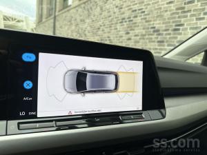Balts Volkswagen Golf VIII 2021 Tukums, ar dzinēja tilpumu 1.00 L un nobraukumu 112 tūkst. km par 15990 €, foto 27 vietnē AUTOMOTO.COM.LV