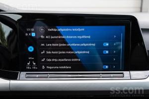 Белый Фольксваген Golf 8 2021 в Елгава, объемом двигателя 2.00 л и пробегом 153 тыс. км за 20050 €, фото 14 на AUTOMOTO.COM.LV