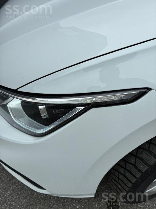 Белый Фольксваген Golf 8 2021 в Рига, объемом двигателя 1.50 л и пробегом 214 тыс. км за 11890 €, фото 4 на AUTOMOTO.COM.LV