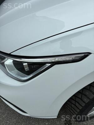 Белый Фольксваген Golf 8 2021 в Рига, объемом двигателя 1.50 л и пробегом 214 тыс. км за 11890 €, фото 5 на AUTOMOTO.COM.LV
