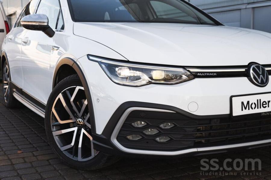 Balts Volkswagen Golf VIII 2021 Ventspils, ar dzinēja tilpumu 2.00 L un nobraukumu 152 tūkst. km par 22500 €, foto 13 vietnē AUTOMOTO.COM.LV