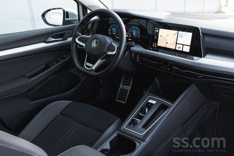 Balts Volkswagen Golf VIII 2021 Ventspils, ar dzinēja tilpumu 2.00 L un nobraukumu 152 tūkst. km par 22500 €, foto 19 vietnē AUTOMOTO.COM.LV
