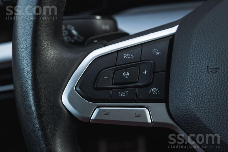 Balts Volkswagen Golf VIII 2021 Ventspils, ar dzinēja tilpumu 2.00 L un nobraukumu 152 tūkst. km par 22500 €, foto 22 vietnē AUTOMOTO.COM.LV