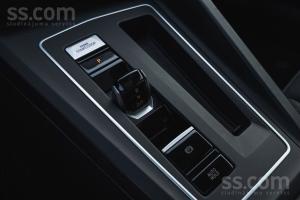 Balts Volkswagen Golf VIII 2021 Ventspils, ar dzinēja tilpumu 2.00 L un nobraukumu 152 tūkst. km par 22500 €, foto 31 vietnē AUTOMOTO.COM.LV