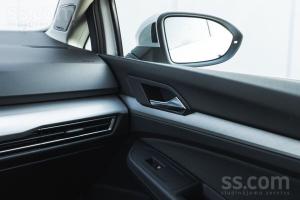 Balts Volkswagen Golf VIII 2021 Ventspils, ar dzinēja tilpumu 2.00 L un nobraukumu 152 tūkst. km par 22500 €, foto 33 vietnē AUTOMOTO.COM.LV