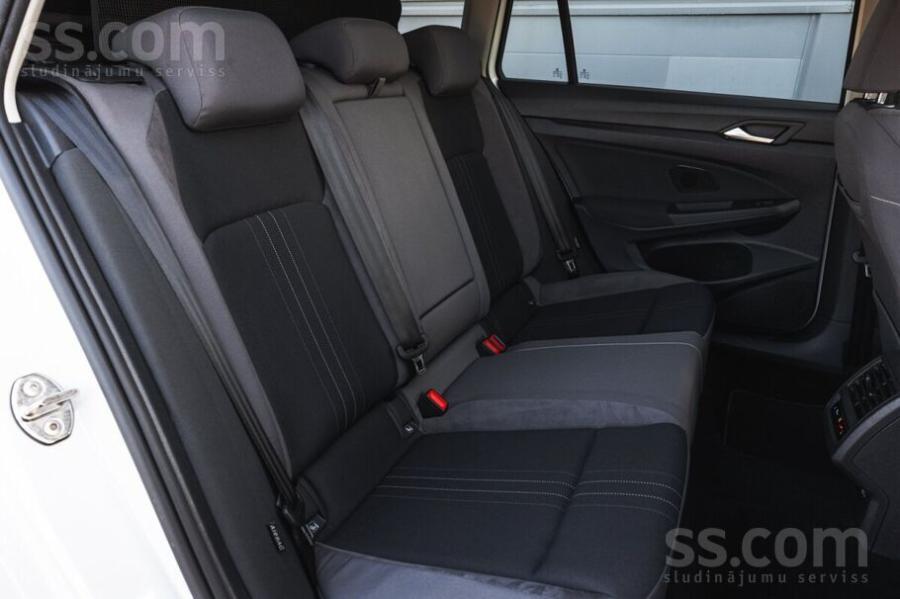 Balts Volkswagen Golf VIII 2021 Ventspils, ar dzinēja tilpumu 2.00 L un nobraukumu 152 tūkst. km par 22500 €, foto 35 vietnē AUTOMOTO.COM.LV