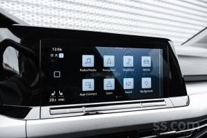 Белый Фольксваген Golf 8 2021 в Рига, объемом двигателя 1.50 л и пробегом 88 тыс. км за 15900 €, фото 20 на AUTOMOTO.COM.LV