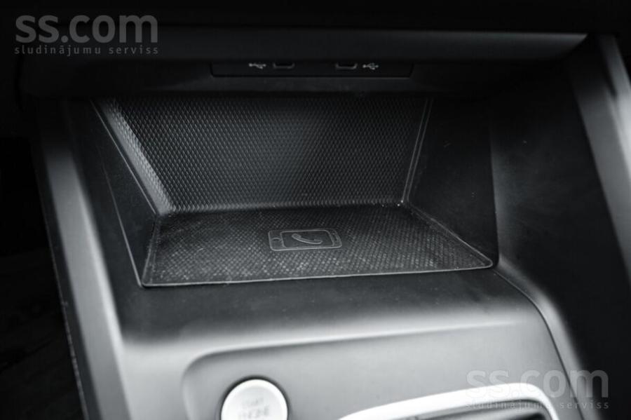Белый Фольксваген Golf 8 2021 в Рига, объемом двигателя 1.50 л и пробегом 88 тыс. км за 15900 €, фото 25 на AUTOMOTO.COM.LV