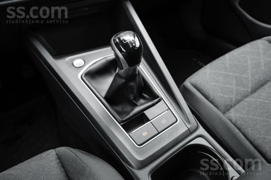 Белый Фольксваген Golf 8 2021 в Рига, объемом двигателя 1.50 л и пробегом 88 тыс. км за 15900 €, фото 26 на AUTOMOTO.COM.LV