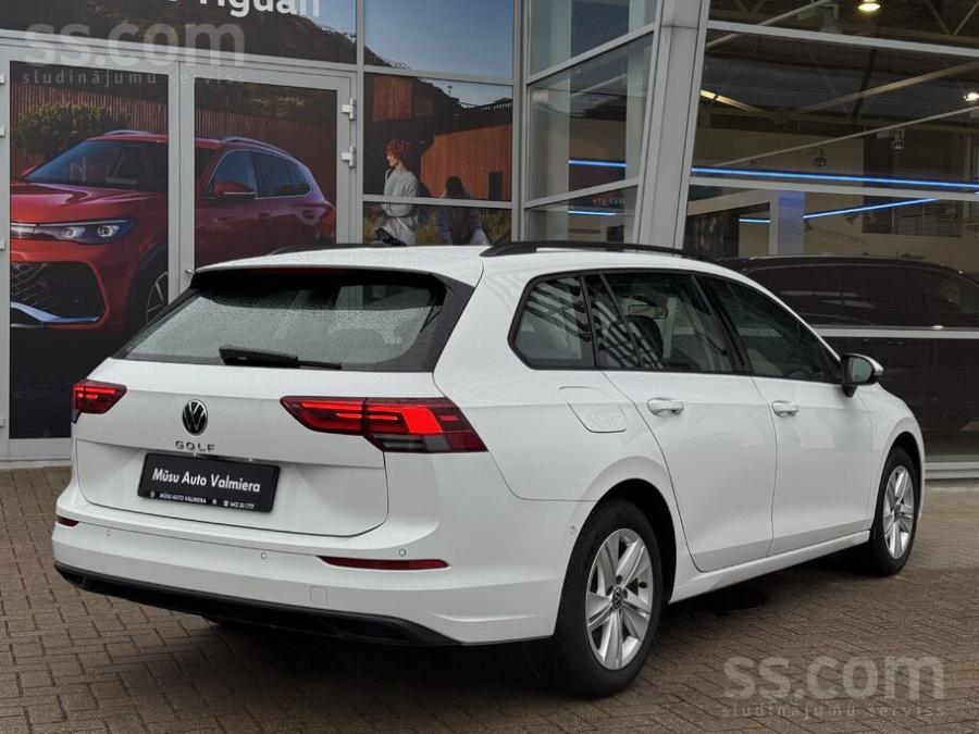 Белый Фольксваген Golf 8 2022 в Валмиера, объемом двигателя 2.00 л и пробегом 129 тыс. км за 15900 €, фото 7 на AUTOMOTO.COM.LV