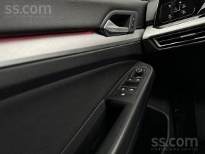Белый Фольксваген Golf 8 2022 в Валмиера, объемом двигателя 2.00 л и пробегом 129 тыс. км за 15900 €, фото 19 на AUTOMOTO.COM.LV