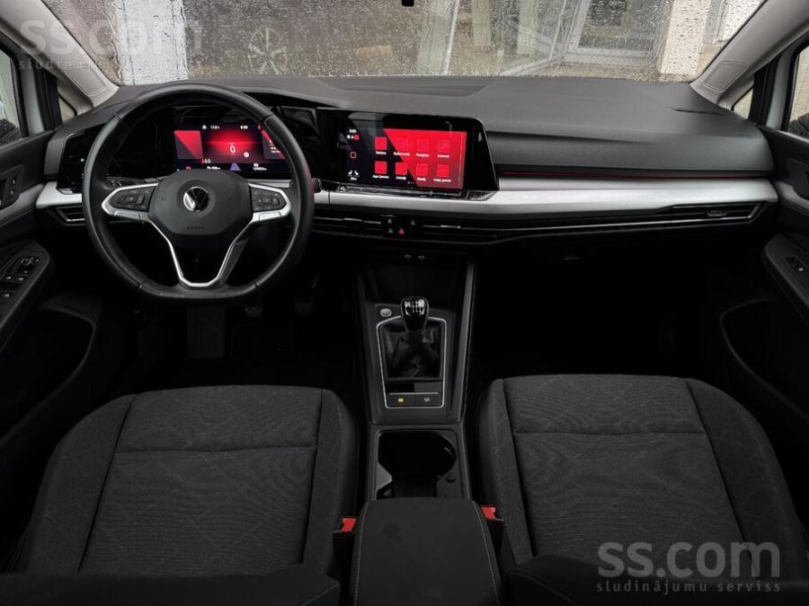 Белый Фольксваген Golf 8 2022 в Валмиера, объемом двигателя 2.00 л и пробегом 129 тыс. км за 15900 €, фото 20 на AUTOMOTO.COM.LV