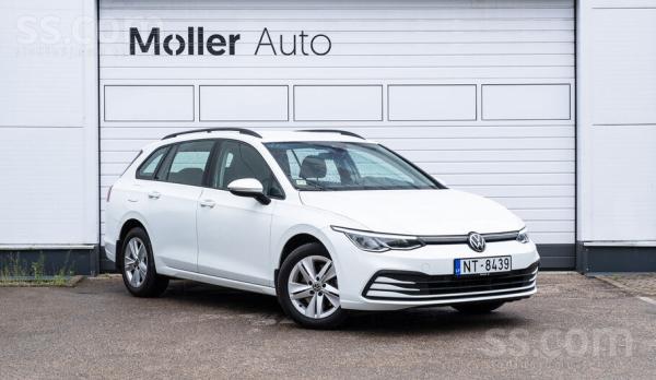 Белый Фольксваген Golf 8 2024 в Рига, объемом двигателя 2.00 л и пробегом 31 тыс. км за 22550 €, фото 2 на AUTOMOTO.COM.LV