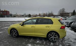 Желтый Фольксваген Golf 8 2020 в Тельшяй, объемом двигателя 2.00 л и пробегом 189 тыс. км за 16999 €, фото 8 на AUTOMOTO.COM.LV