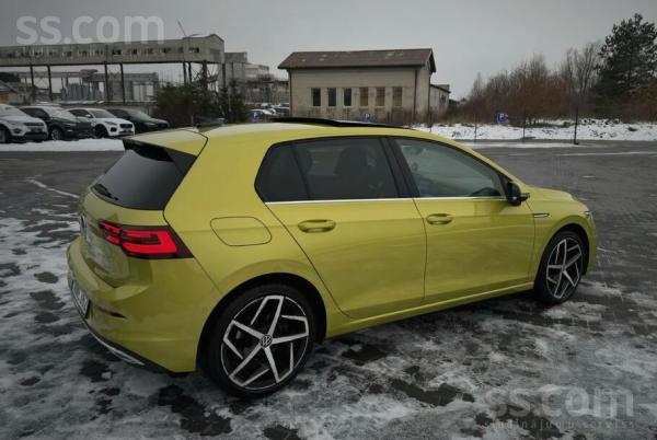 Желтый Фольксваген Golf 8 2020 в Тельшяй, объемом двигателя 2.00 л и пробегом 189 тыс. км за 16999 €, фото 9 на AUTOMOTO.COM.LV