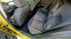 Желтый Фольксваген Golf 8 2021 в Лимбажи, объемом двигателя 1.50 л и пробегом 94 тыс. км за 18995 €, фото 10 на AUTOMOTO.COM.LV