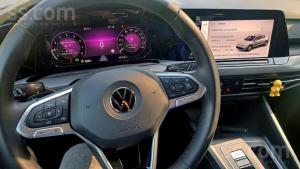 Желтый Фольксваген Golf 8 2021 в Лимбажи, объемом двигателя 1.50 л и пробегом 94 тыс. км за 18995 €, фото 11 на AUTOMOTO.COM.LV