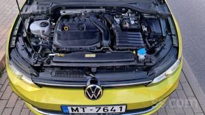 Желтый Фольксваген Golf 8 2021 в Лимбажи, объемом двигателя 1.50 л и пробегом 94 тыс. км за 18995 €, фото 13 на AUTOMOTO.COM.LV