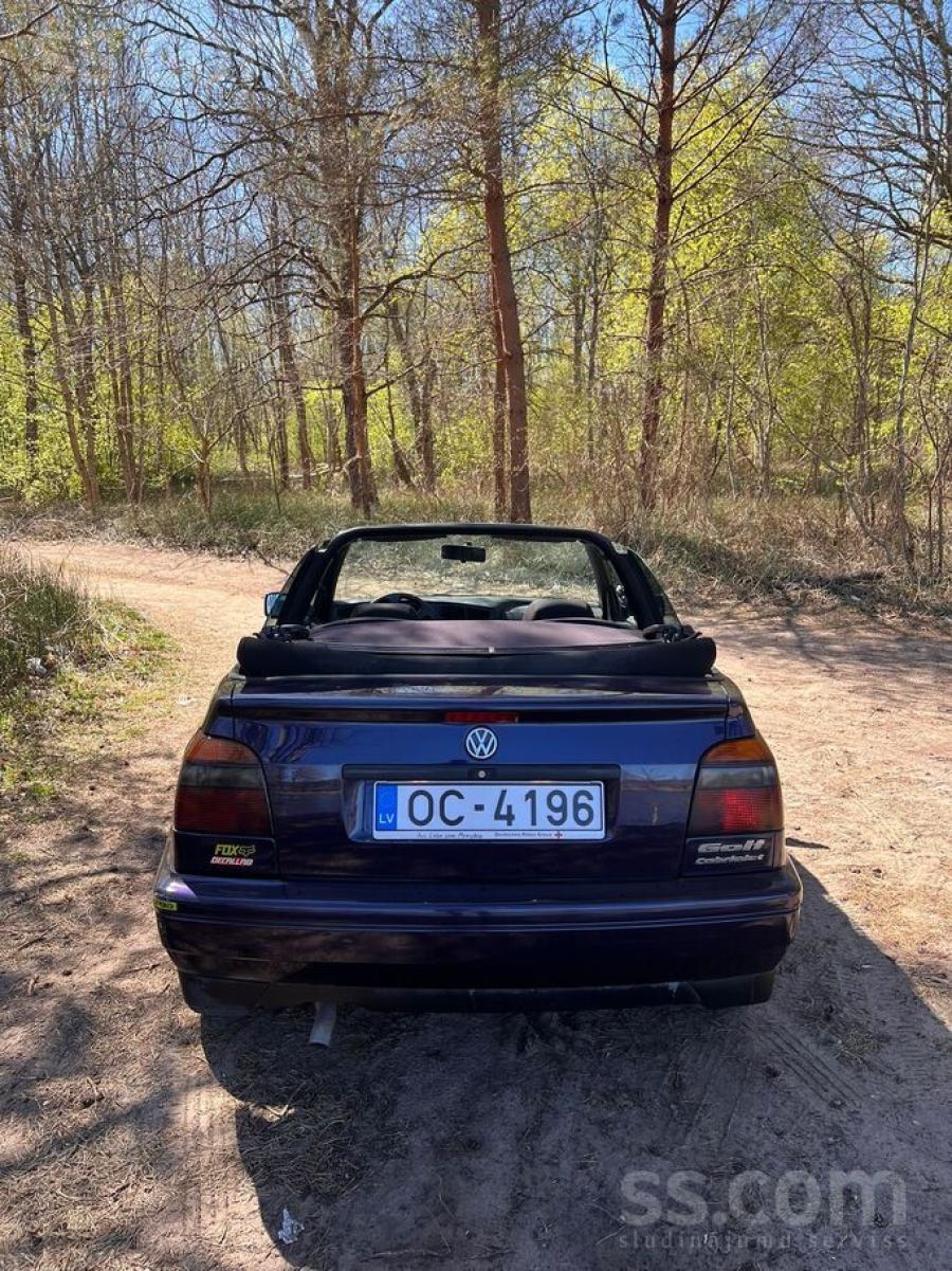 Violets Volkswagen Golf 1997 Rīga, ar dzinēja tilpumu 1.60 L un nobraukumu 270 tūkst. km par 2820 €, foto 5 vietnē AUTOMOTO.COM.LV