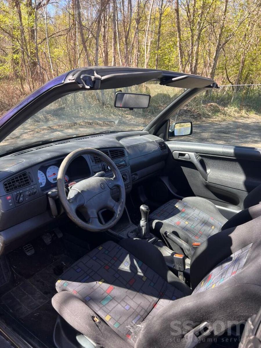 Violets Volkswagen Golf 1997 Rīga, ar dzinēja tilpumu 1.60 L un nobraukumu 270 tūkst. km par 2820 €, foto 7 vietnē AUTOMOTO.COM.LV
