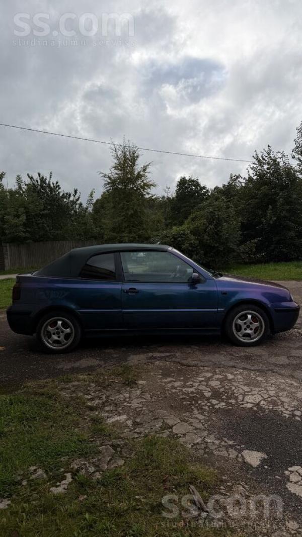 Violets Volkswagen Golf 1999 Rīga, ar dzinēja tilpumu 1.60 L un nobraukumu 90 tūkst. km par 1390 €, foto 5 vietnē AUTOMOTO.COM.LV