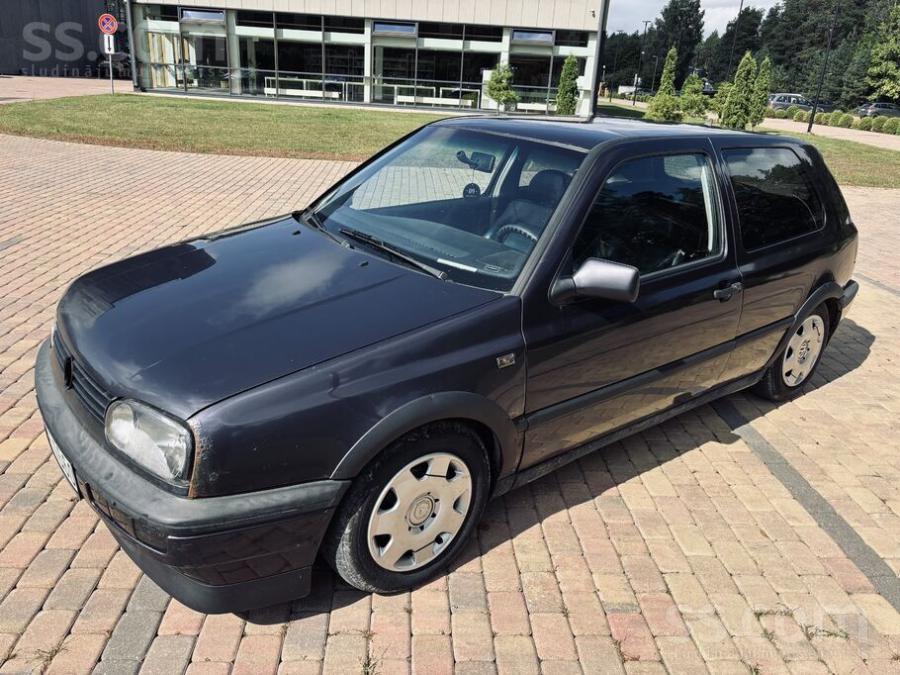 Фиолетовый Фольксваген Гольф 1995 в Рига, объемом двигателя 1.90 л и пробегом 251 тыс. км за 950 €, фото 3 на AUTOMOTO.COM.LV