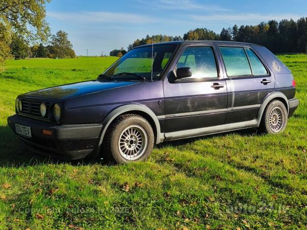 Violets Volkswagen Golf 1990 Veru, ar dzinēja tilpumu 1.80 L un nobraukumu 271 tūkst. km par 2300 €, foto 1 vietnē AUTOMOTO.COM.LV
