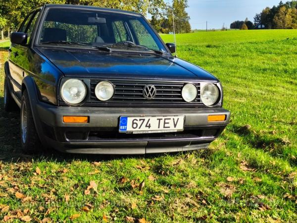 Violets Volkswagen Golf 1990 Veru, ar dzinēja tilpumu 1.80 L un nobraukumu 271 tūkst. km par 2300 €, foto 6 vietnē AUTOMOTO.COM.LV