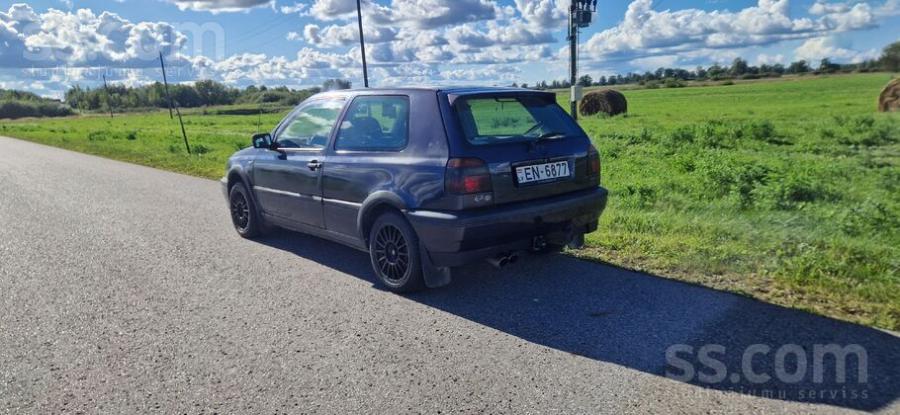 Violet Volkswagen Golf 1992 in Jelgava, with an engine capacity of 1.90 L and mileage of 200 thousand km for 720 €, photo 1 on AUTOMOTO.COM.LV
