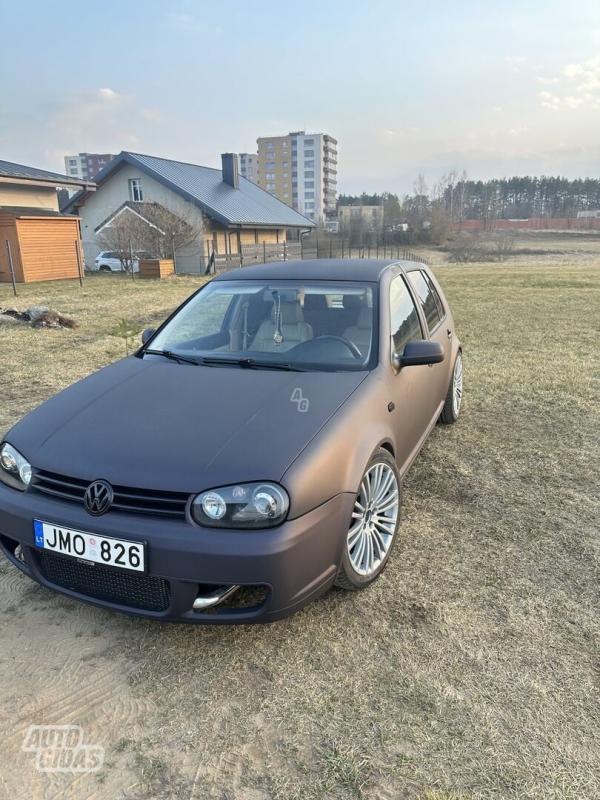 Violets Volkswagen Golf 1998 Druskininkai, ar dzinēja tilpumu 1.80 L un nobraukumu 404 tūkst. km par 1800 €, foto 2 vietnē AUTOMOTO.COM.LV
