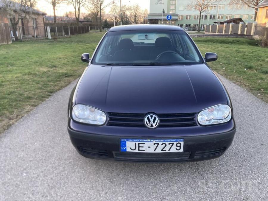 Violet Volkswagen Golf 1999 in Jelgava, with an engine capacity of 1.90 L and mileage of 337 thousand km for 1350 €, photo 2 on AUTOMOTO.COM.LV