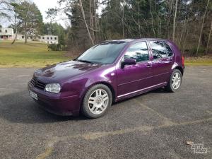 Violet Volkswagen Golf 2002 in Vilnius, with an engine capacity of 1.90 L and mileage of 319 thousand km for 1299 €, photo  on AUTOMOTO.COM.LV
