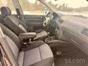 Фиолетовый Фольксваген Гольф 2002 в Огре, объемом двигателя 1.90 л и пробегом 272 тыс. км за 2750 €, фото 7 на AUTOMOTO.COM.LV