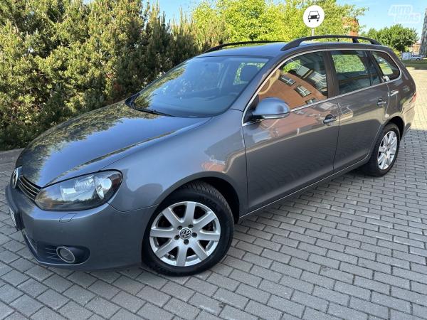 Violet Volkswagen Golf 2011 in Klaipeda, with an engine capacity of 1.60 L and mileage of 214 thousand km for 3950 €, photo 1 on AUTOMOTO.COM.LV