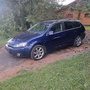 Violets Volkswagen Golf 2011 Marijampole, ar dzinēja tilpumu 1.97 L un nobraukumu 283 tūkst. km par 3500 €, foto  vietnē AUTOMOTO.COM.LV