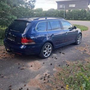 Violets Volkswagen Golf 2011 Marijampole, ar dzinēja tilpumu 1.97 L un nobraukumu 283 tūkst. km par 3500 €, foto 5 vietnē AUTOMOTO.COM.LV