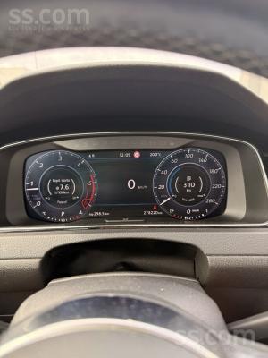 Violets Volkswagen Golf 2017 Rīga, ar dzinēja tilpumu 2.00 L un nobraukumu 278 tūkst. km par 8590 €, foto 10 vietnē AUTOMOTO.COM.LV